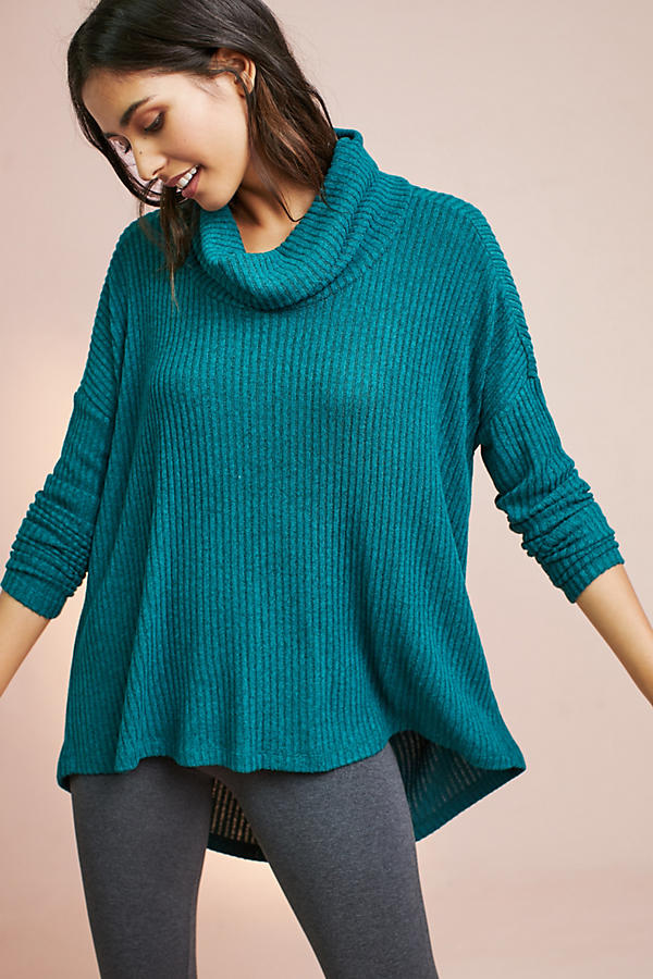 15 Trendy Cowl Neck Sweaters For Fall 2017, Winter 2018! - Candie Anderson