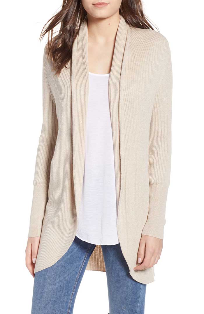 15 Trendy Cardigans Every Woman Needs For Fall and Winter - Candie Anderson