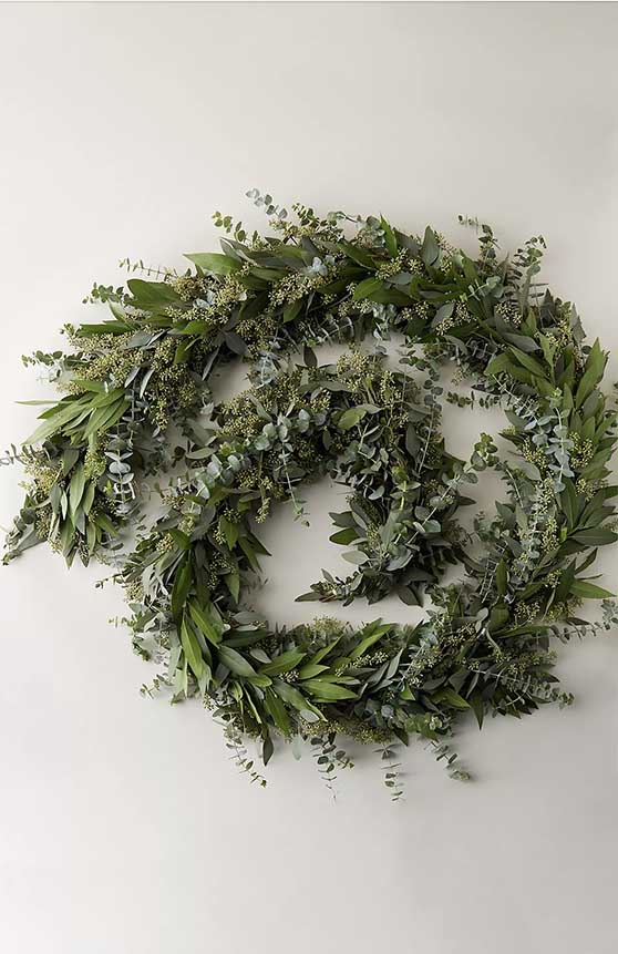 The Best Spring Garlands In Every Design, Style and Trend - Candie Anderson