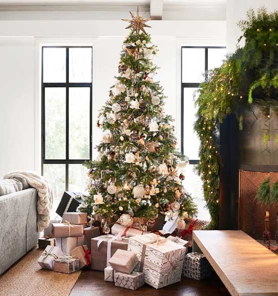 25 Best Christmas Tree Toppers In Every Design, Style & Trend - Candie ...