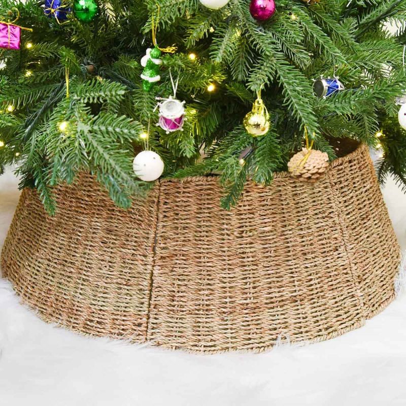 15 Best Christmas Tree Collars for Every Holiday Style (2025) - Candie ...