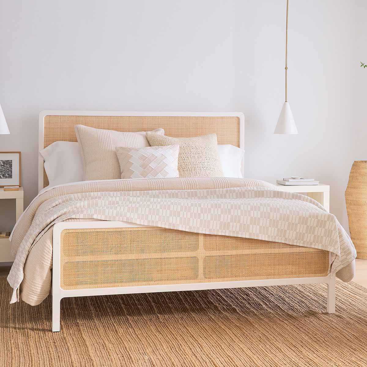 20 Best Cane Beds For Every Style Home (2025)