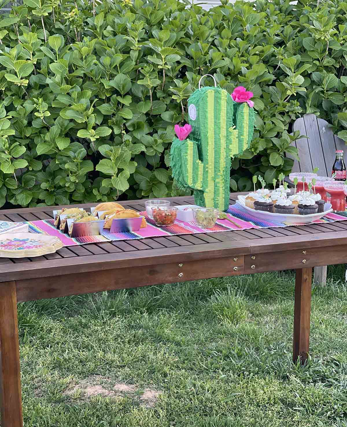 6 Outdoor Summer Tablescapes You'll Love - Candie Anderson