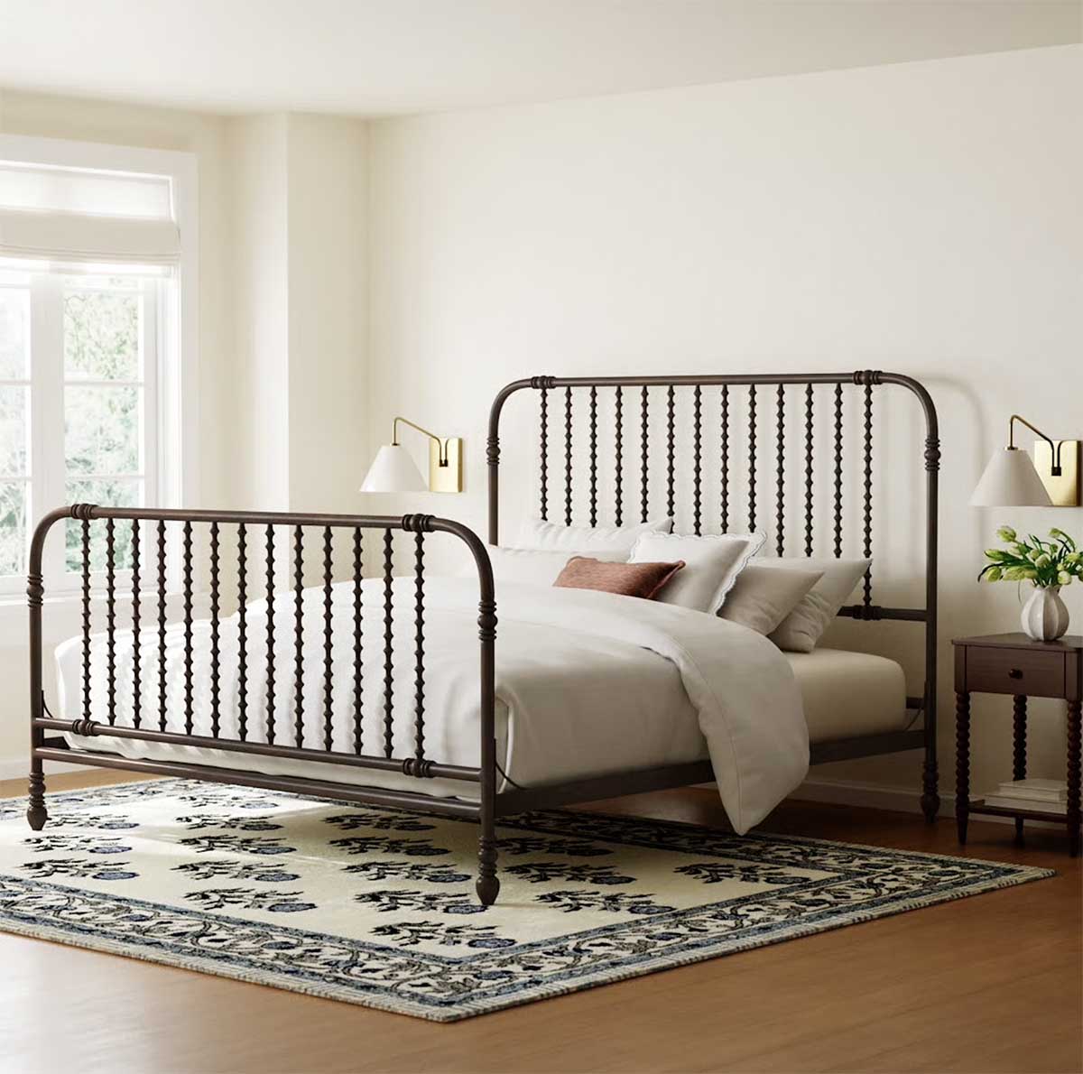 15 Best Spindle Beds for Every Style & Budget (2025 & 2026) - Candie ...